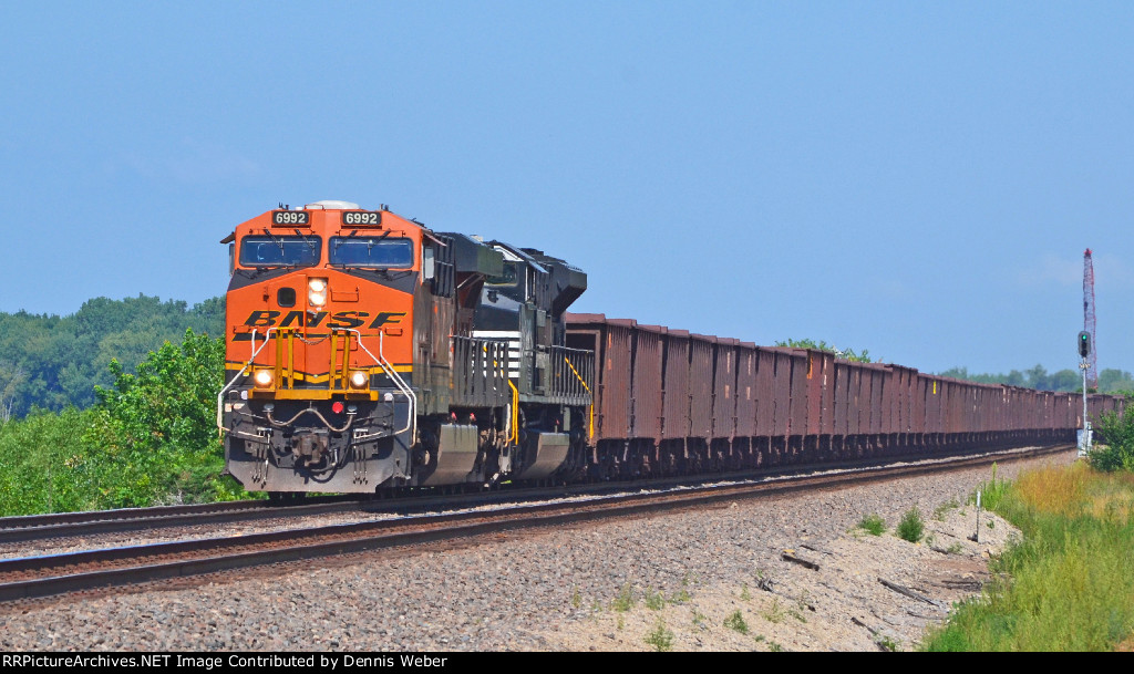 BNSF 6992, BNSF's St.Croix Sub.
